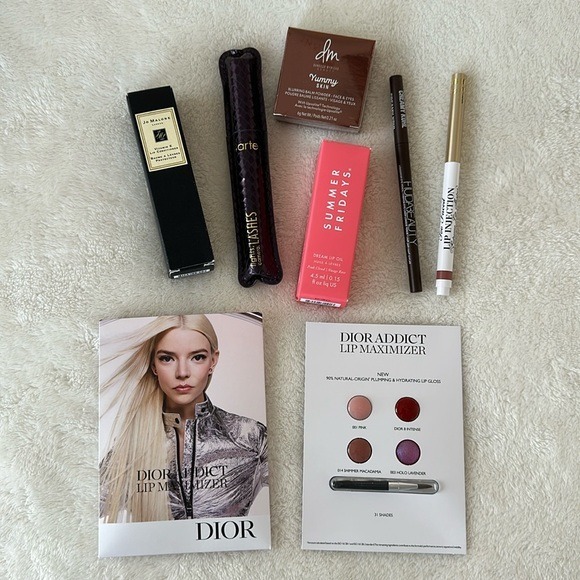Best in Makeup Posh Party on Poshmark